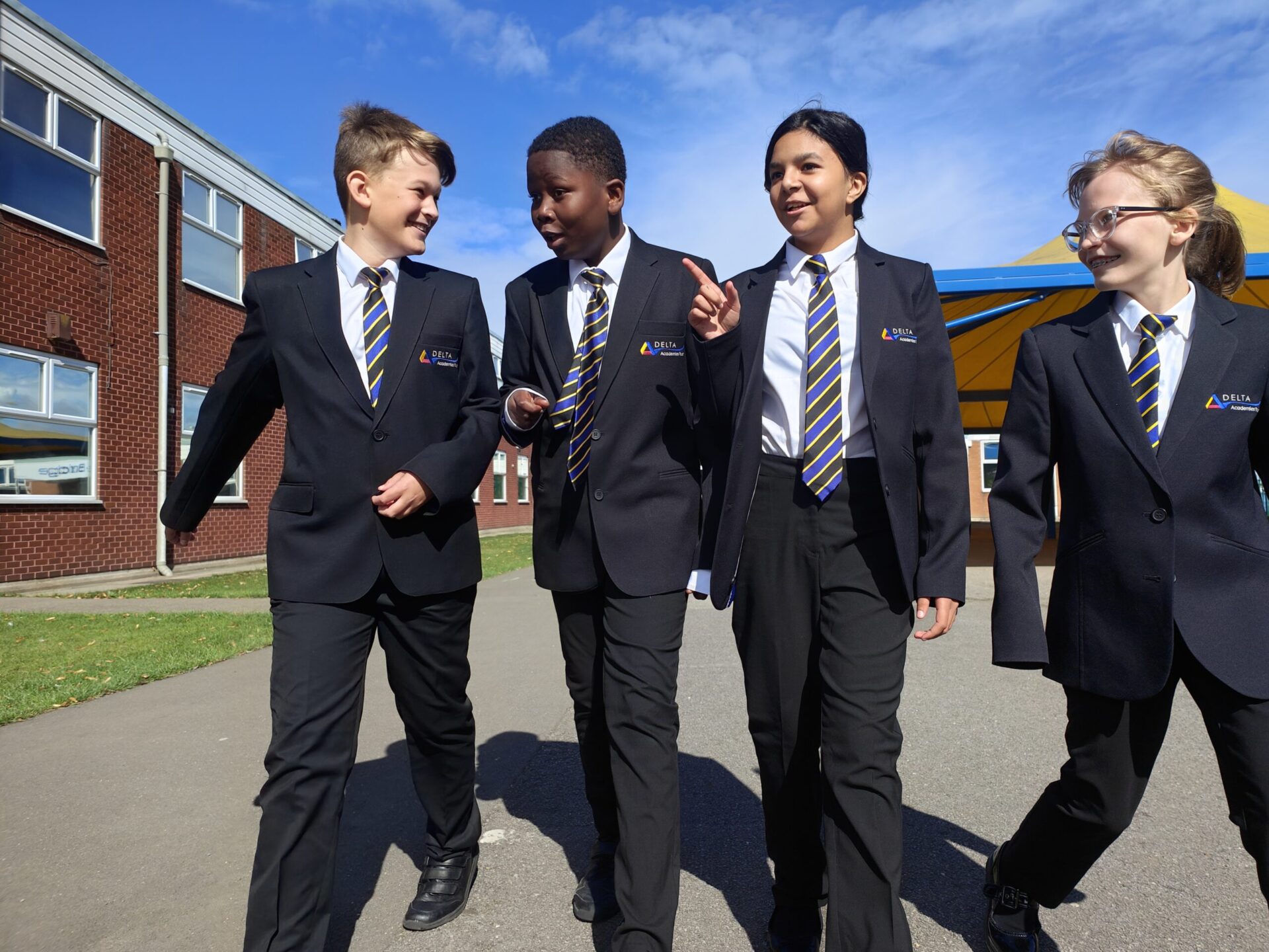 Apply to LCA - Lincoln Castle Academy